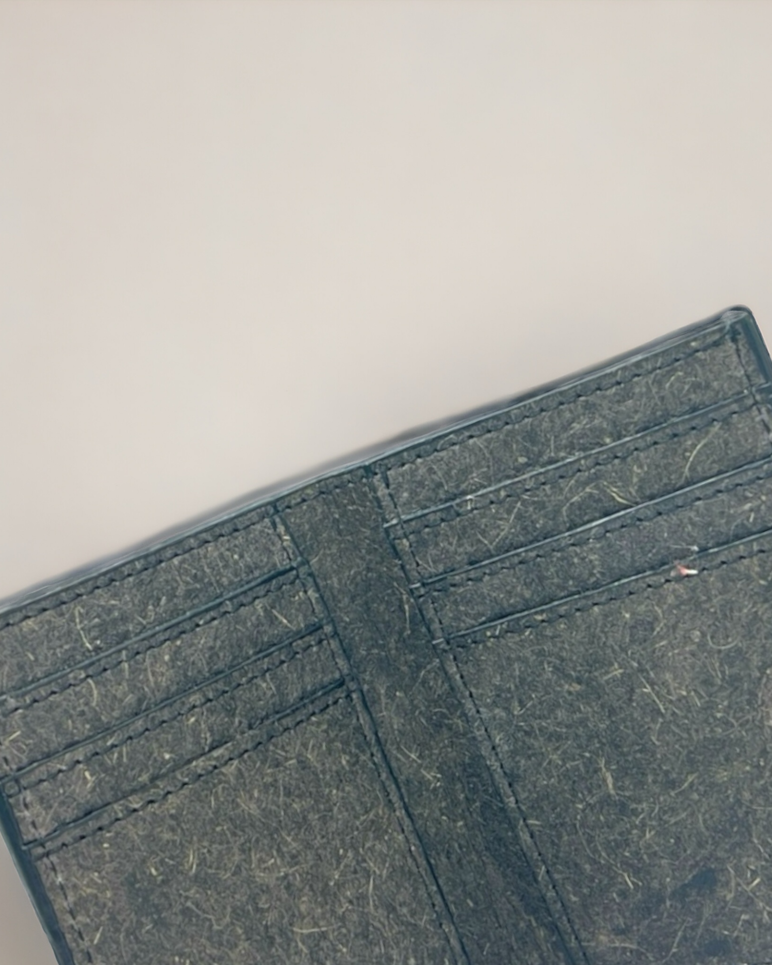Sustainable RFID Compact Card Wallet - Ash Gray - IKON Sweden - Swiss ...